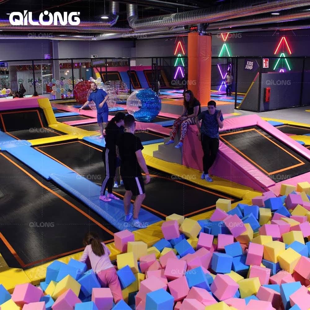 QiLong Pastic Slide Trampoline Park Soft Play Equipment manufacturer ...